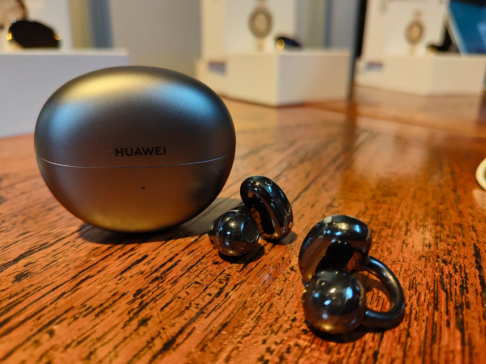 11 Januari Huawei FreeClip, Ubah Peta Persaingan TWS di Indonesia, Ini ...